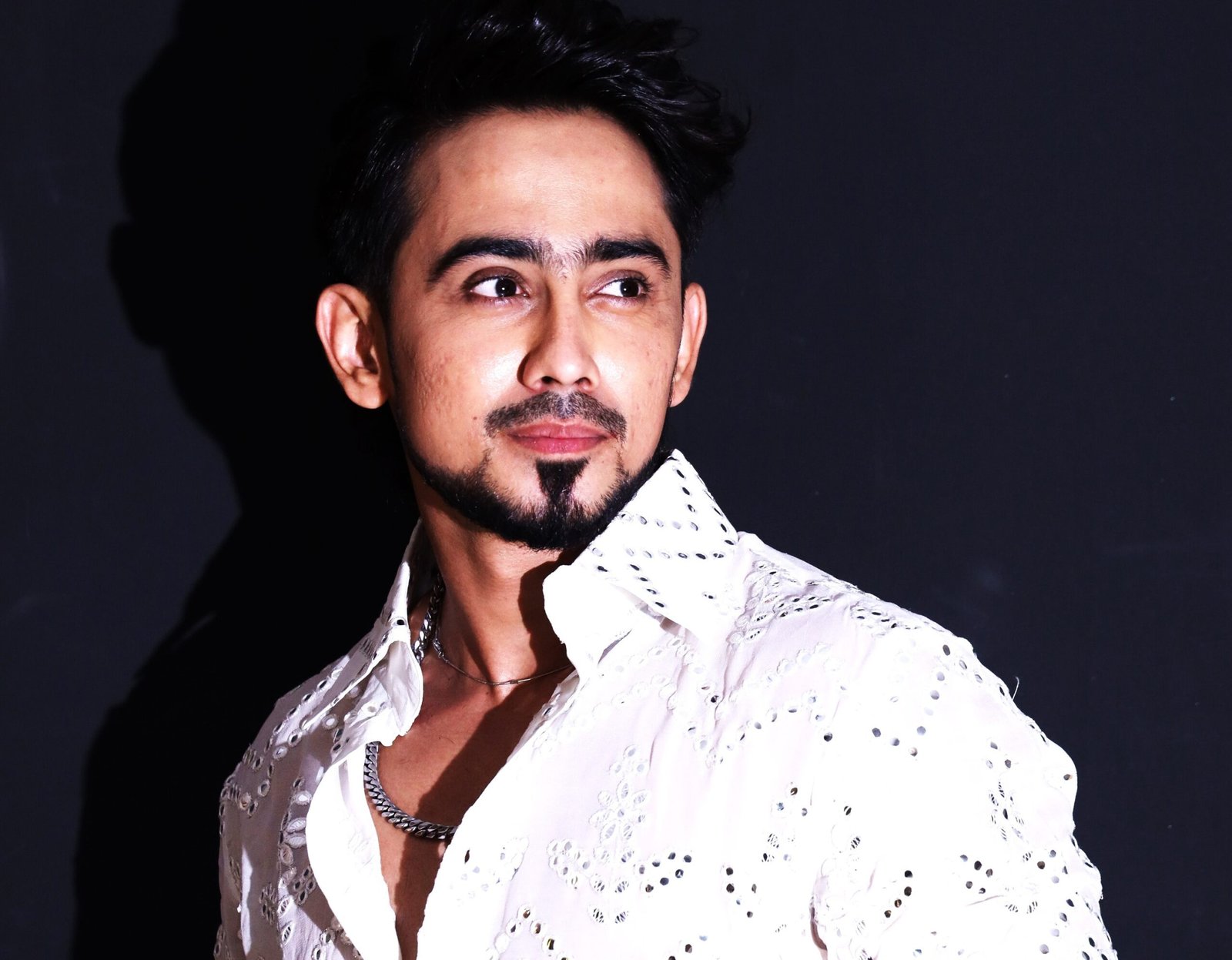 ADNAAN SHAIKH RISES AS A DIGITAL STAR : The inspiring journey of a ...